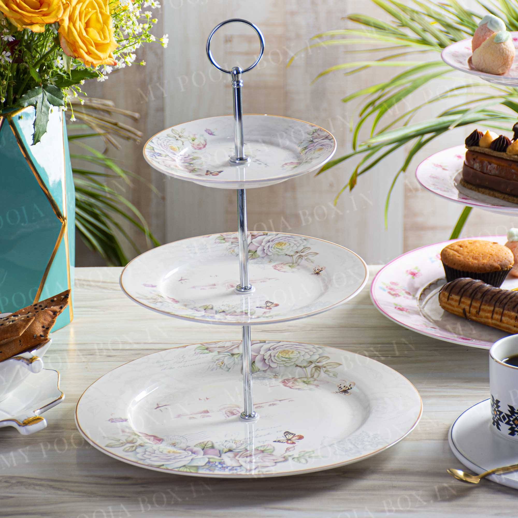 Buy Tableware & Serveware Sets Online in India | Home Decor Gifts