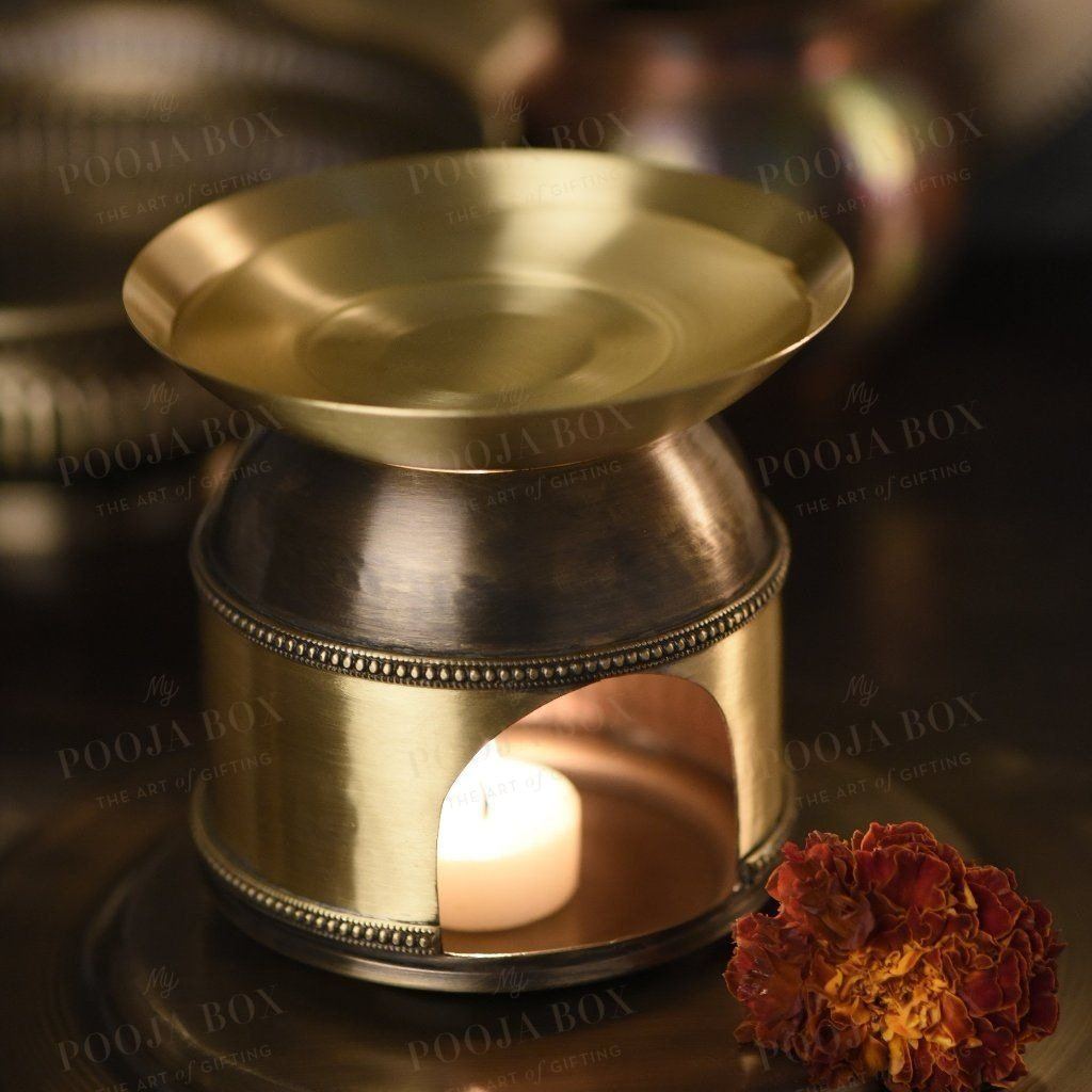 Buy Aria Brass Oil Diffuser Online in India - Mypoojabox.in