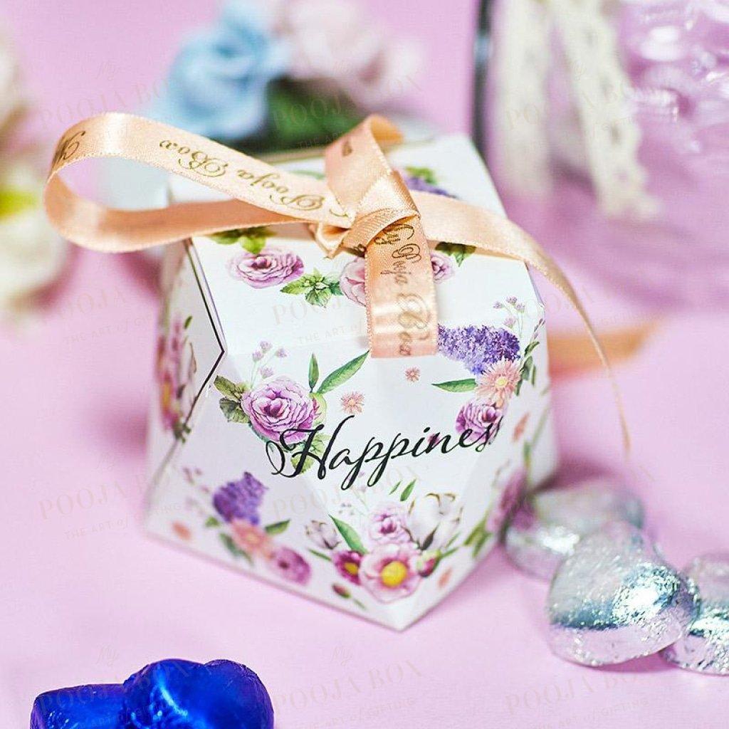 Buy Happiness Gift Box Online in India - Mypoojabox.in